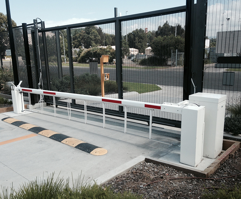 PAS 68 Terra Compact barrier - 3.5t @ 30mph | Frontier Pitts | ESI ...