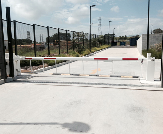 HVM rising arm barriers for Australian data centre | Frontier Pitts ...