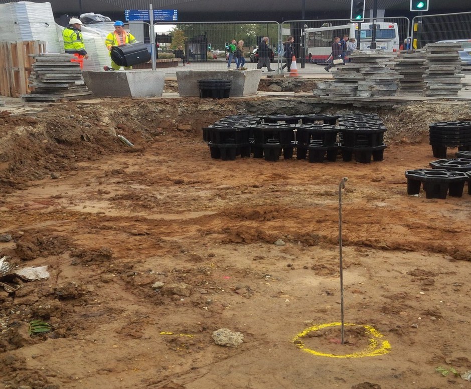 Tree pit system - Victoria Station plaza, Southend | GreenBlue Urban ...