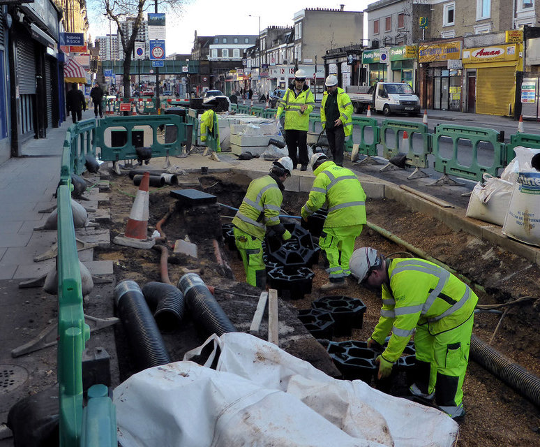 SuDS bioretention tree pit installations - Goldhawk Road | GreenBlue ...