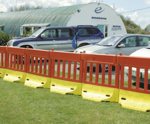 Strongwall pedestrian barrier system | Heras Mobile Fencing & Security ...