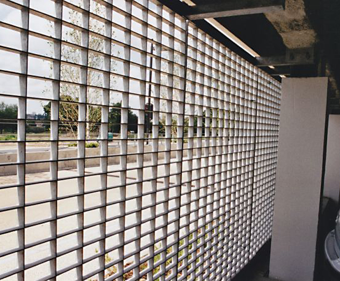 Type N mesh grating | Elefant Gratings | ESI Building Design