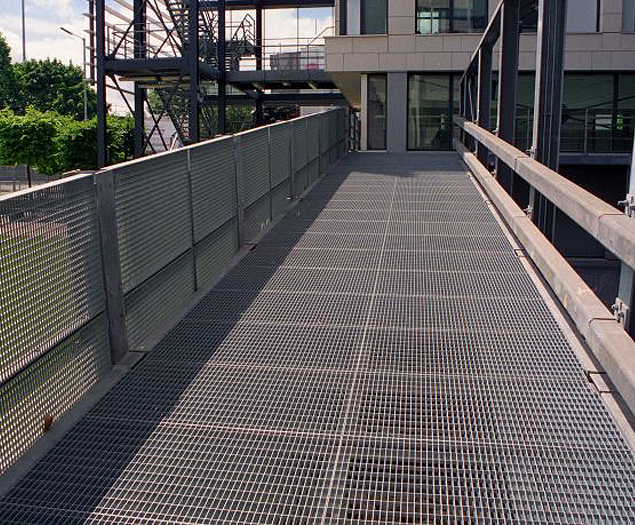 Type SP steel balustrade infill | Elefant Gratings | ESI Building Design