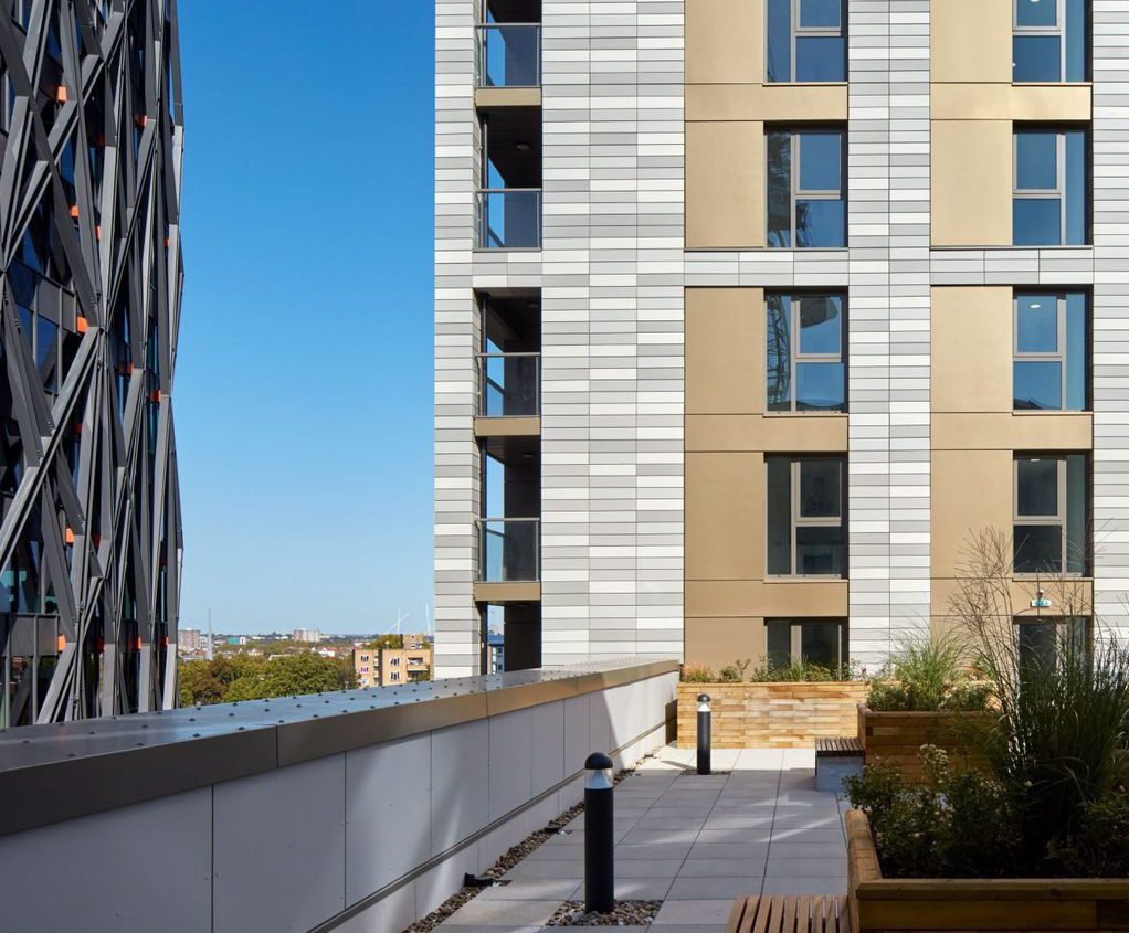 Glass balustrades for high-rise residential building | BA Systems | ESI ...