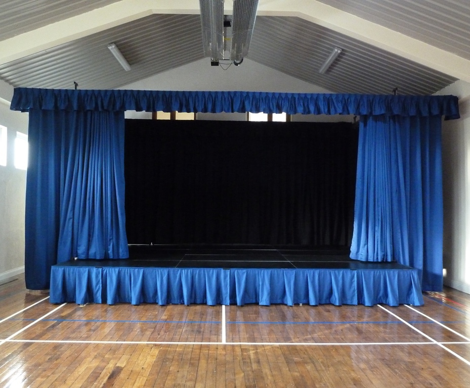 Alu Compact and Studio stage curtain systems | CPS Manufacturing Co ...