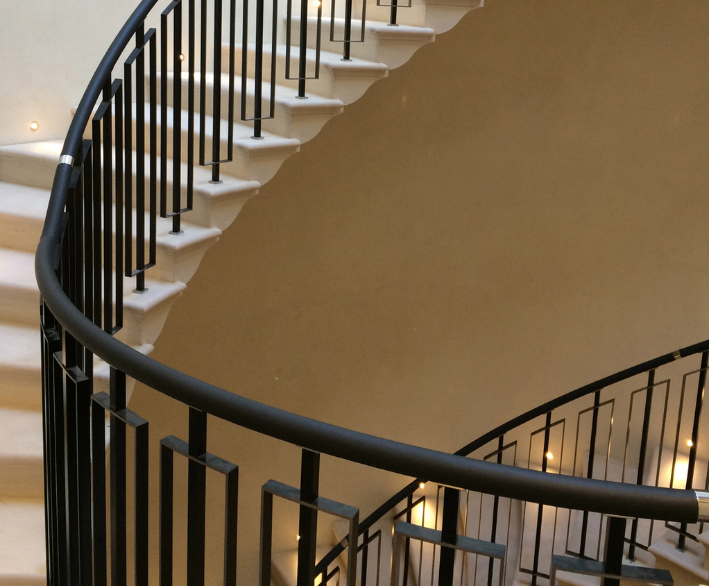 Bespoke balustrade with leather-clad handrail - London | TOPP & CO ...