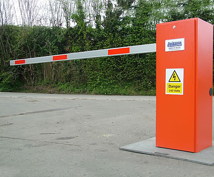 Automatic rising arm barriers | Jacksons Fencing | ESI External Works