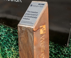 Waymarker posts and discs | Shelley Signs | ESI External Works