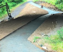 Rootlok system for vegetated retaining wall on footway | GeoGrow | ESI ...