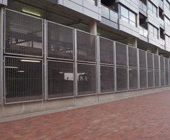 Type N mesh grating | Elefant Gratings | ESI Building Design